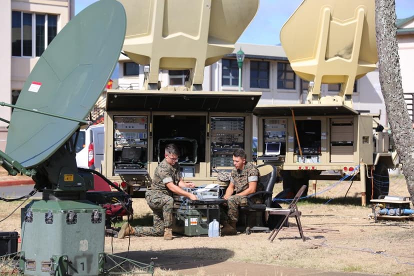 Signals Intelligence and Electronic Warfare Officer 0206 | USMC Officer